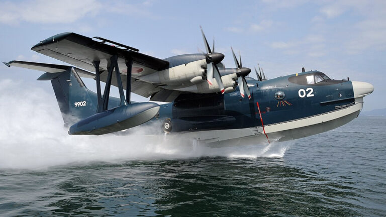 9 Amphibious Planes That Handle Sky and Sea Like Pros – Altitude Post